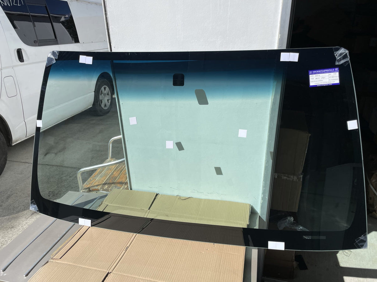 Toyota Hilux Ute Windscreen TGN/KUN/GGN 2005-2015 – Auto Guys Group