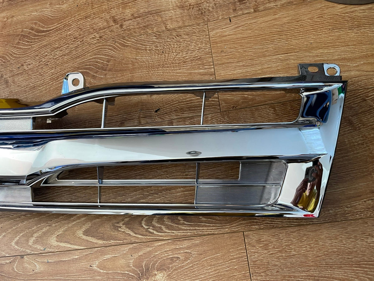 Toyota Hiace Front Bumper Grille Grill Chrome 2010-2014 ( Narrow Body ...