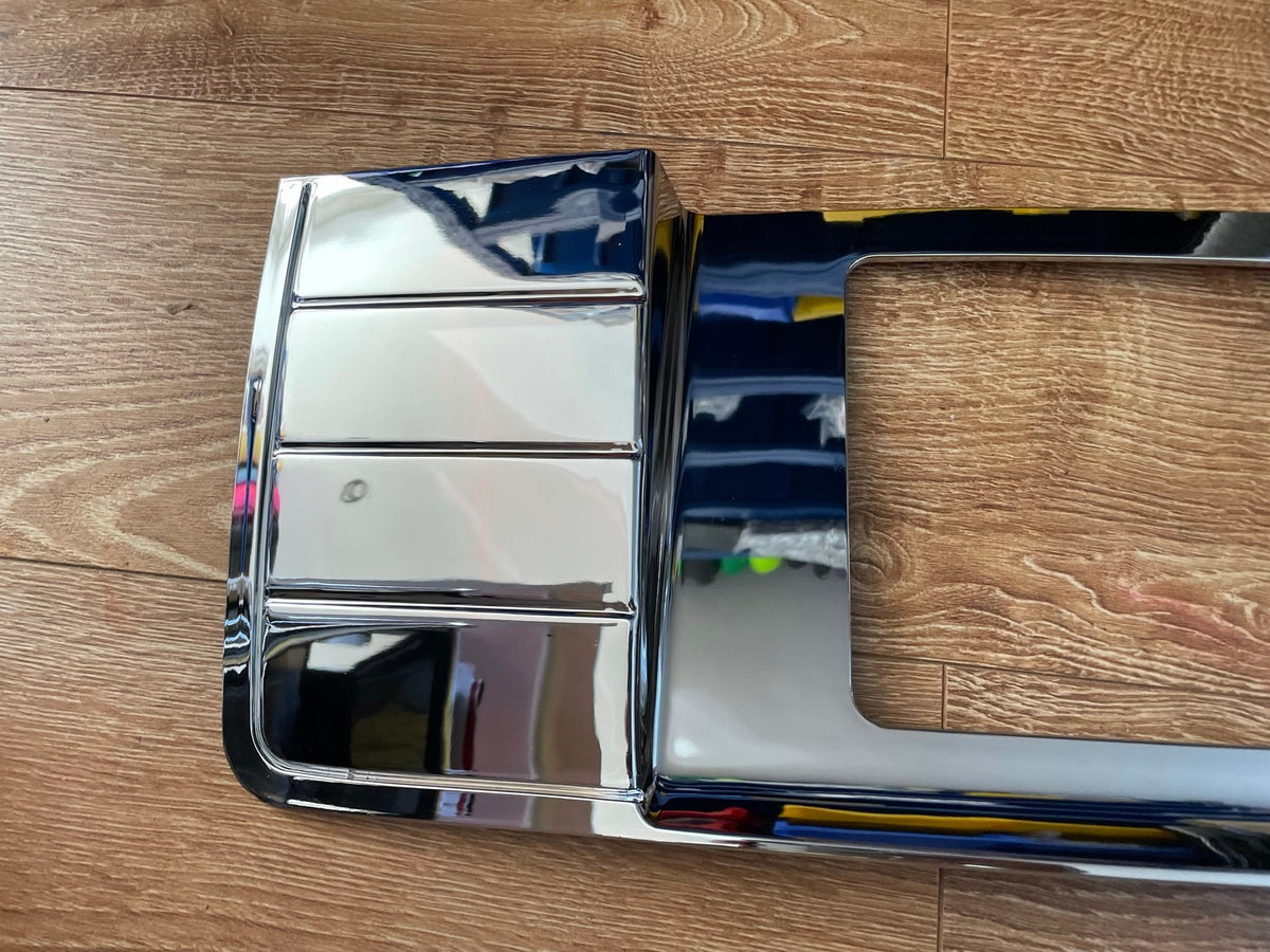 Toyota Hiace Tailgate Number Plate Frame Covers Chrome 2005-2014 – Auto ...